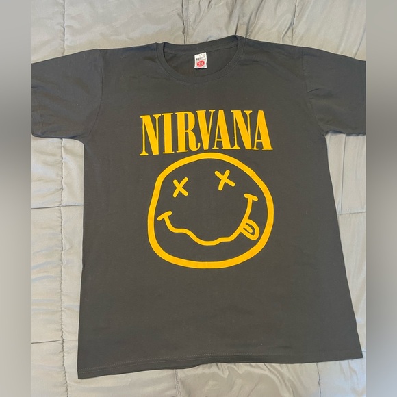 NIRVANA | Shirts | Nirvana Yellow Smiley Face Graphic Tshirt Size Large ...